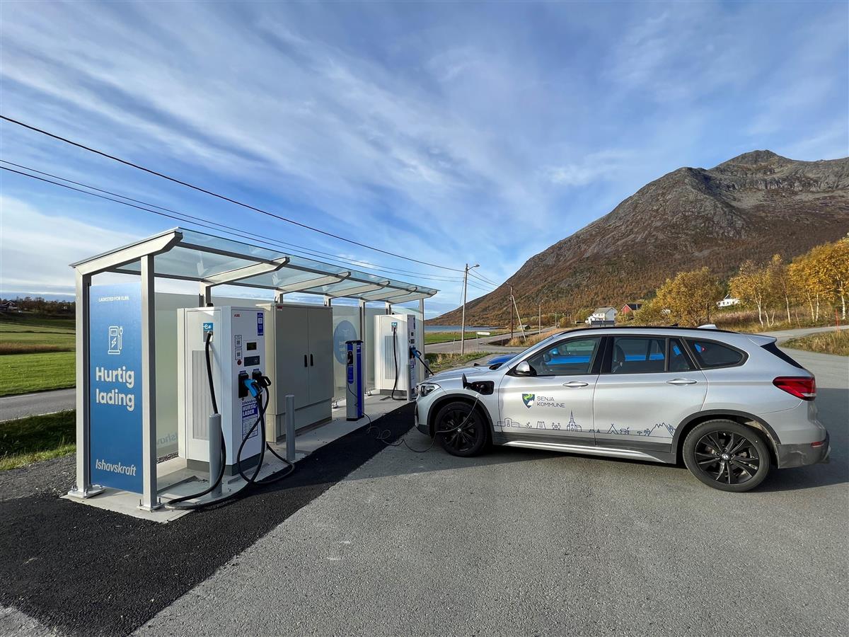 Flere ladestasjoner på plass - Senja kommune